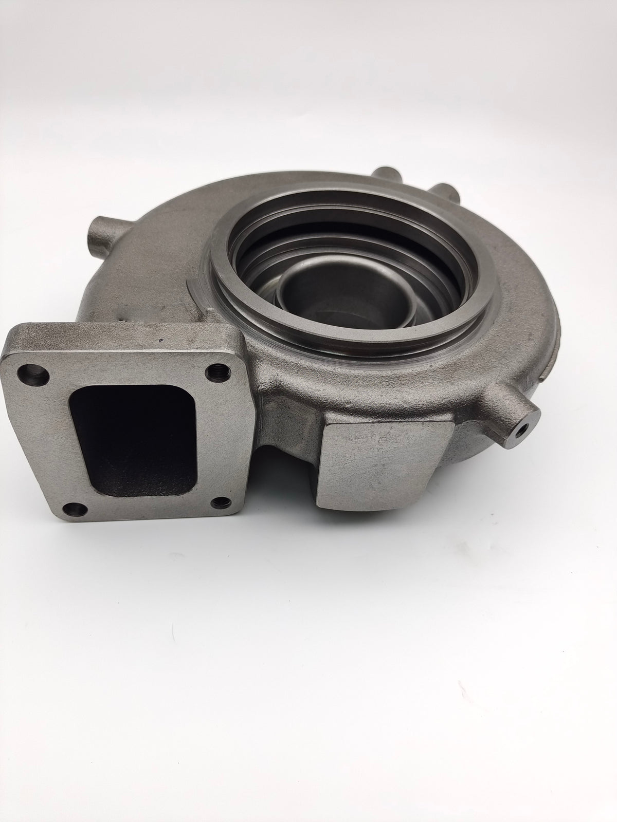 9990.081 He451VE Turbine Housing 2882111 for Cummins ISX VGT Turbo ...